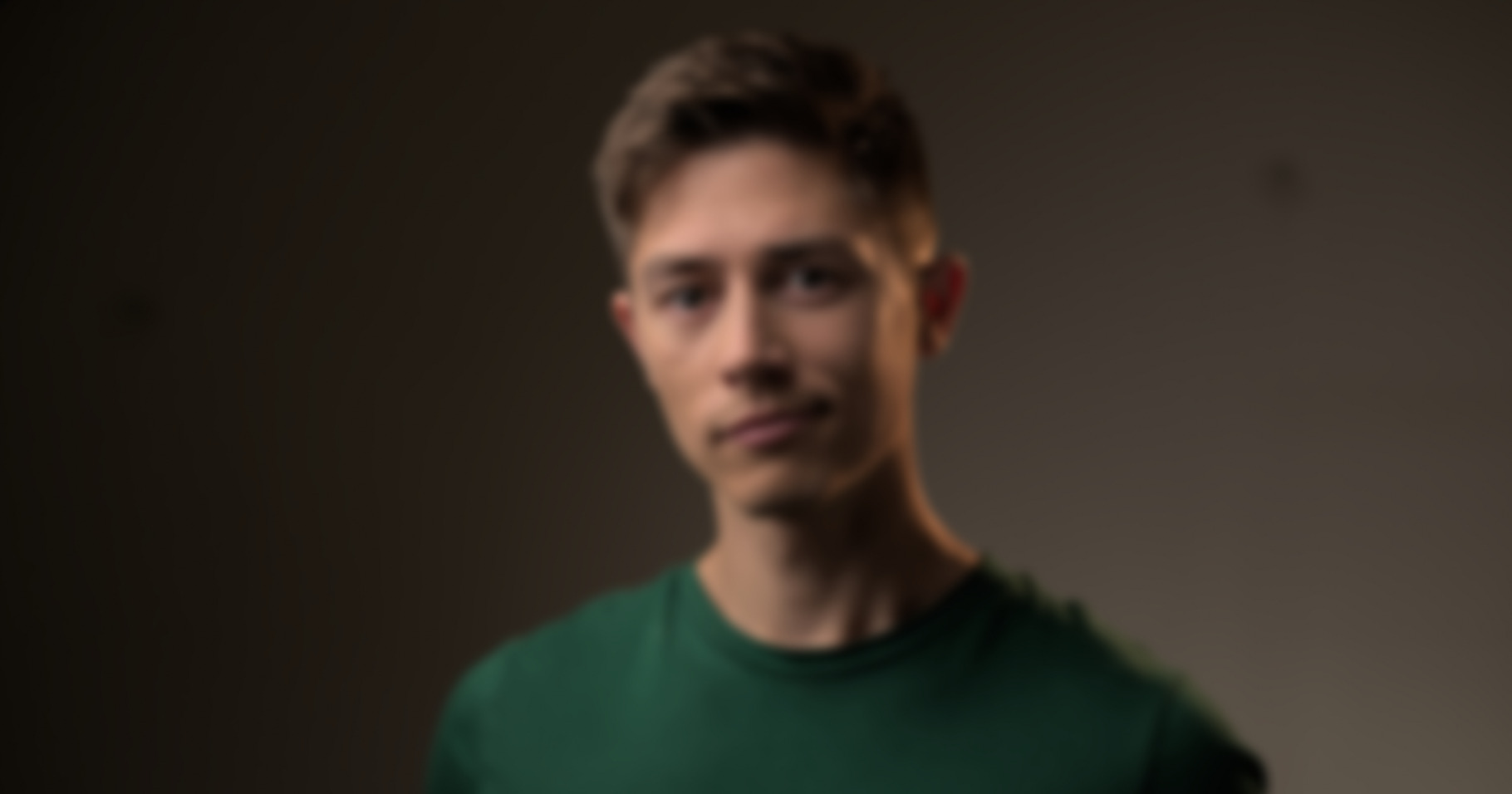 Alex Hermansson | TV-profil, Show-artist & Föreläsare